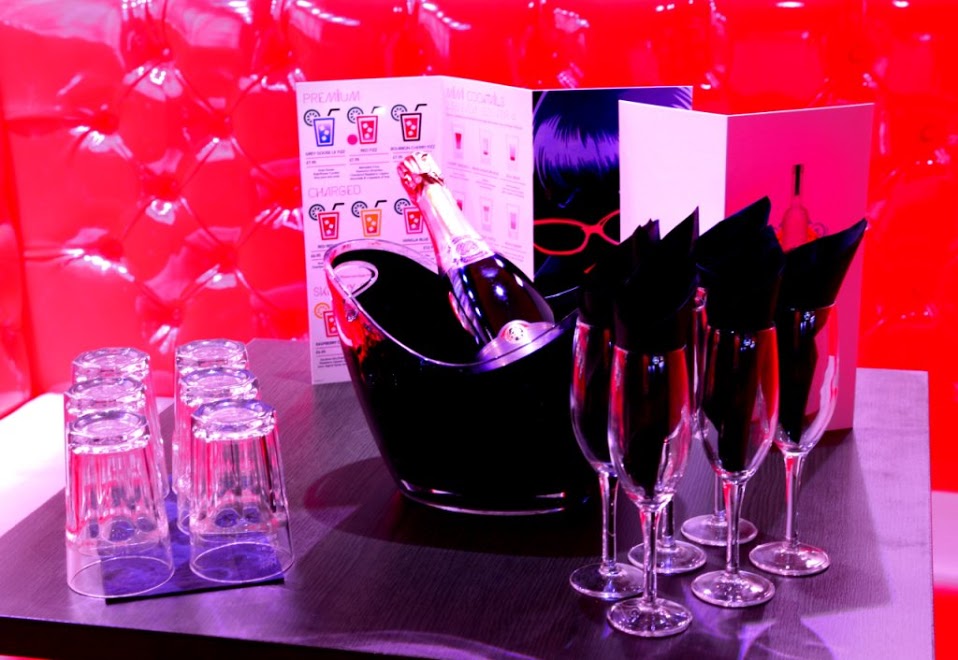 Vinyl Cambridge VIP Booth - Red Cactus Events