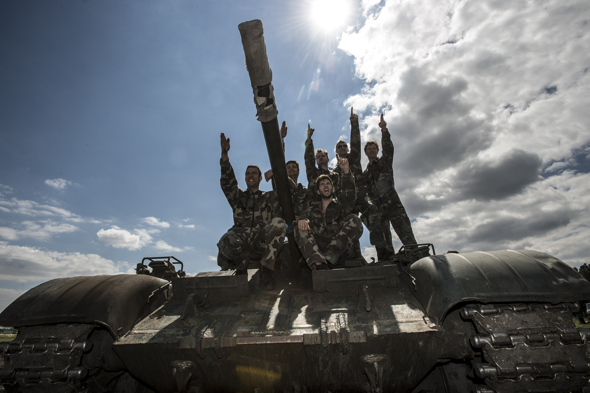 Tank Driving - Budapest - Red Cactus Events